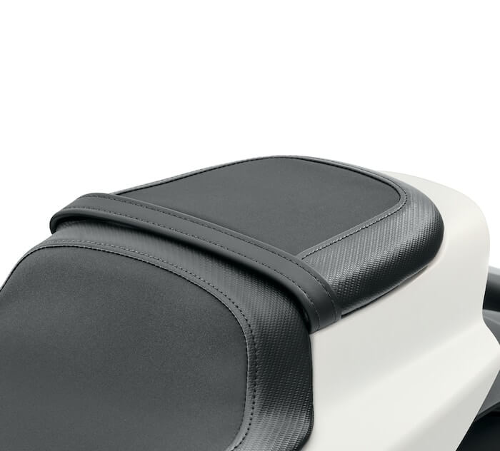 Passenger Pillion | Harley-Davidson® Online