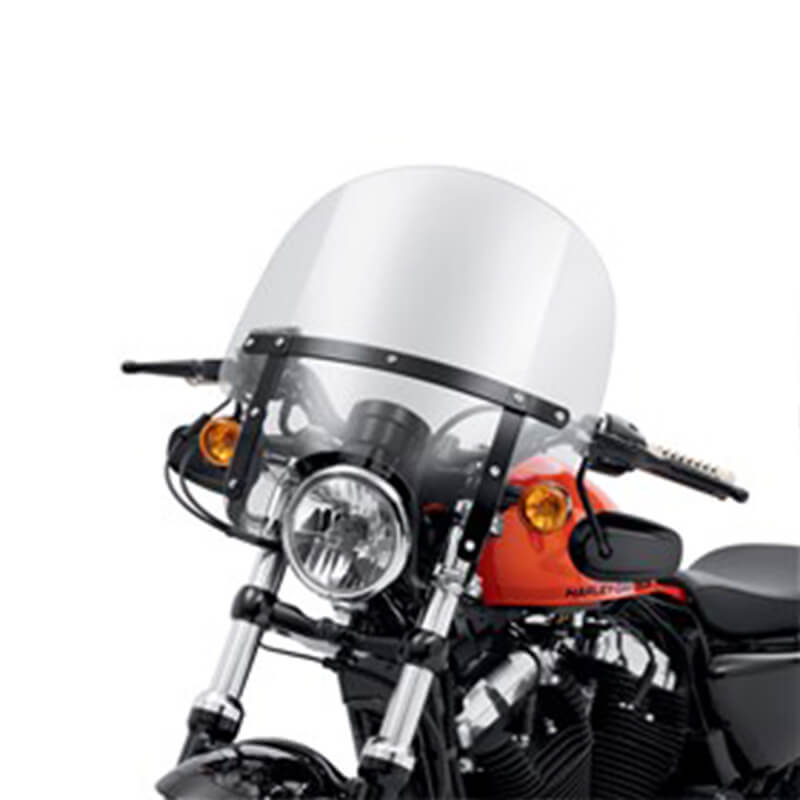 Quick-Release Compact Windshield | Harley-Davidson® Online