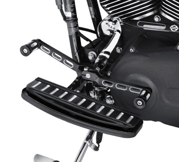 Edge Cut Billet Heel/Toe Shift Lever | Harley-Davidson® Online