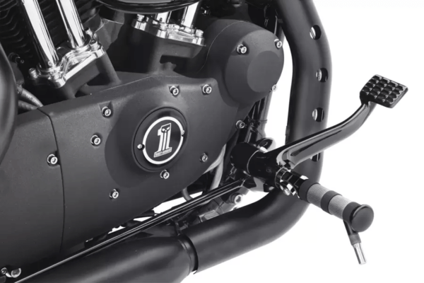 Diamond Black Footpegs And Shifter Peg | Harley-Davidson® Online