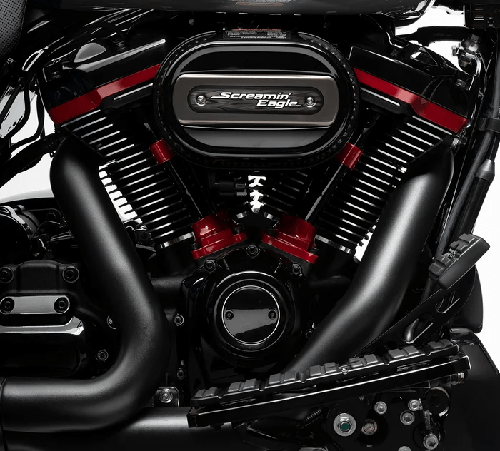 Milwaukee-Eight Engine Accent Kit | Harley-Davidson® Online